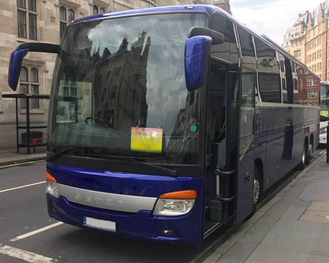 Medium Size Coaches Nottingham | Coach Hire in Nottingham | Coach Hire ...